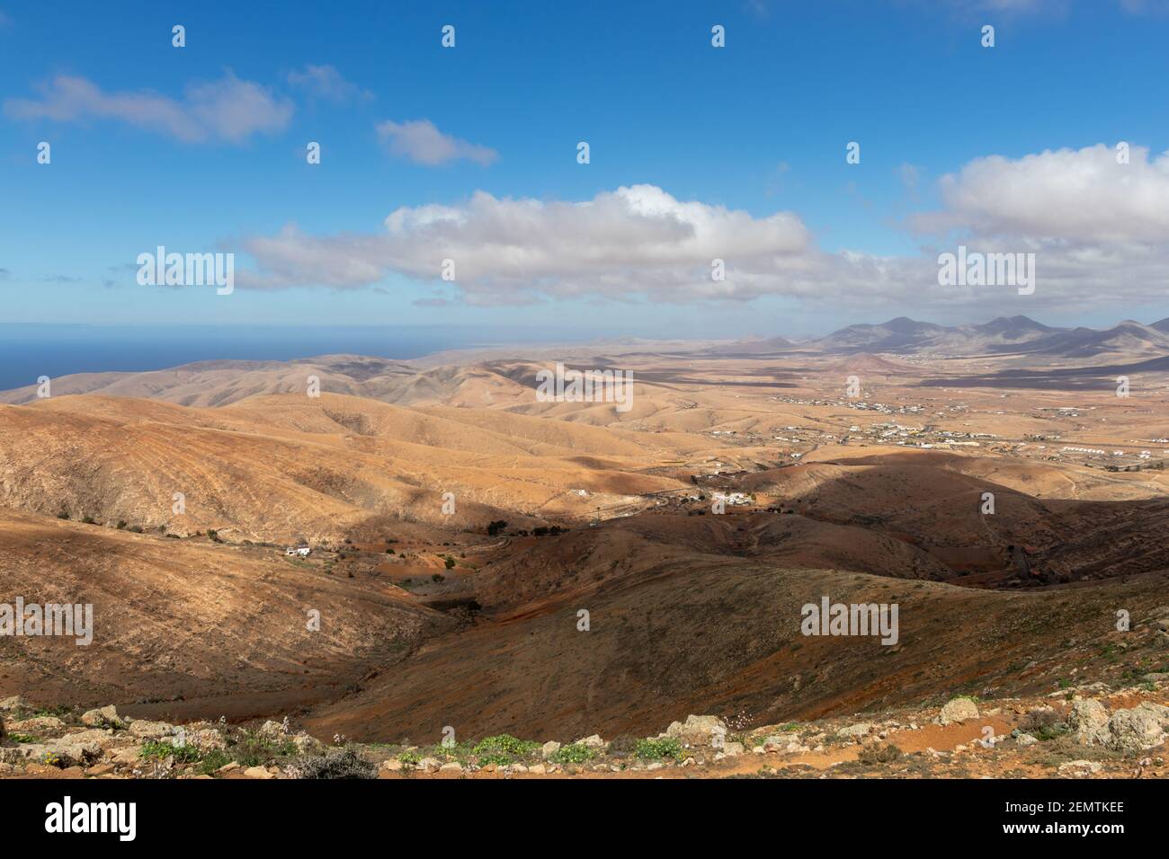 Windy island hi-res stock photography and images - Alamy