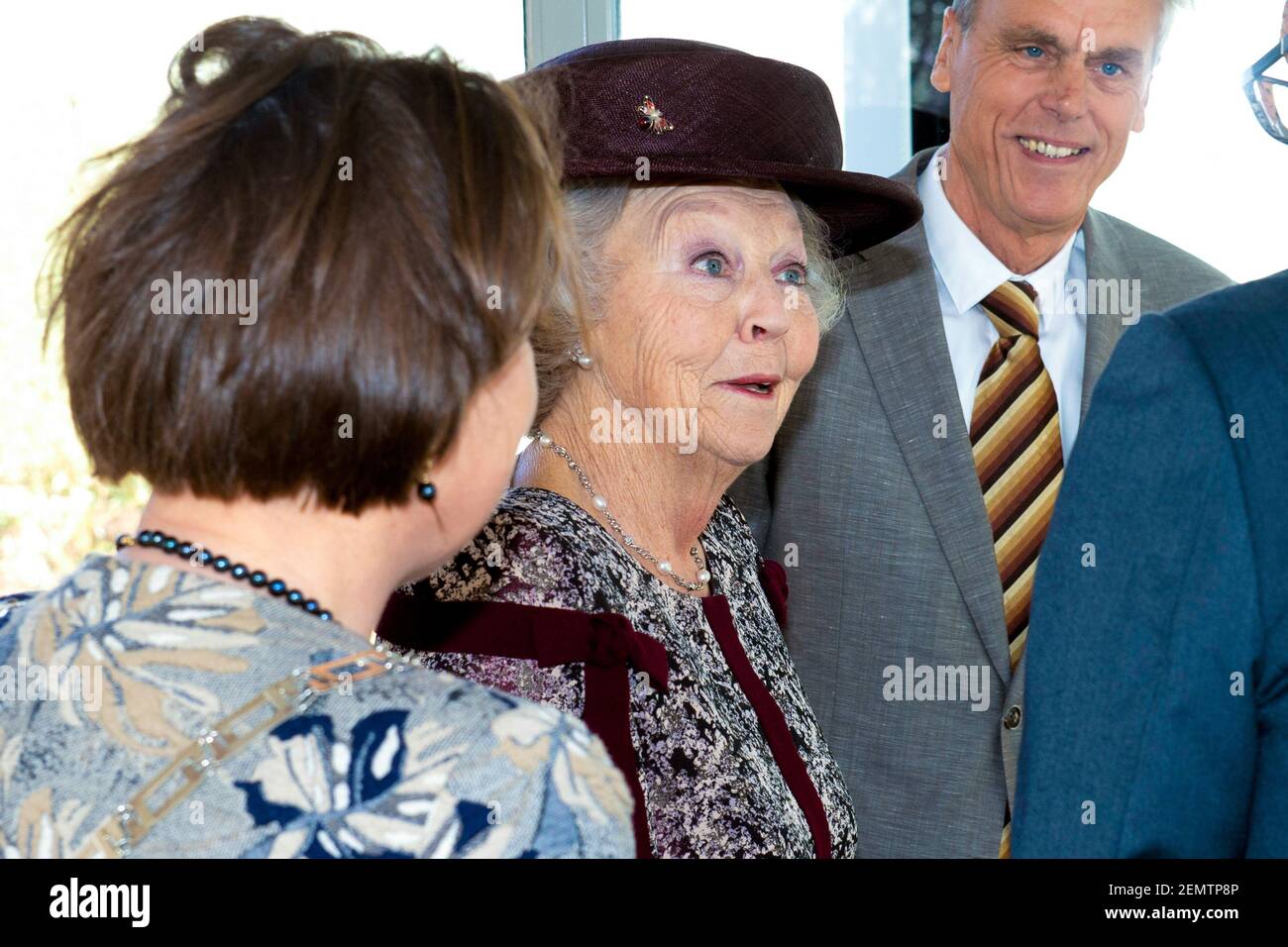 Princess Beatrix unveils reconstruction of artwork Ad Dekkers in ...