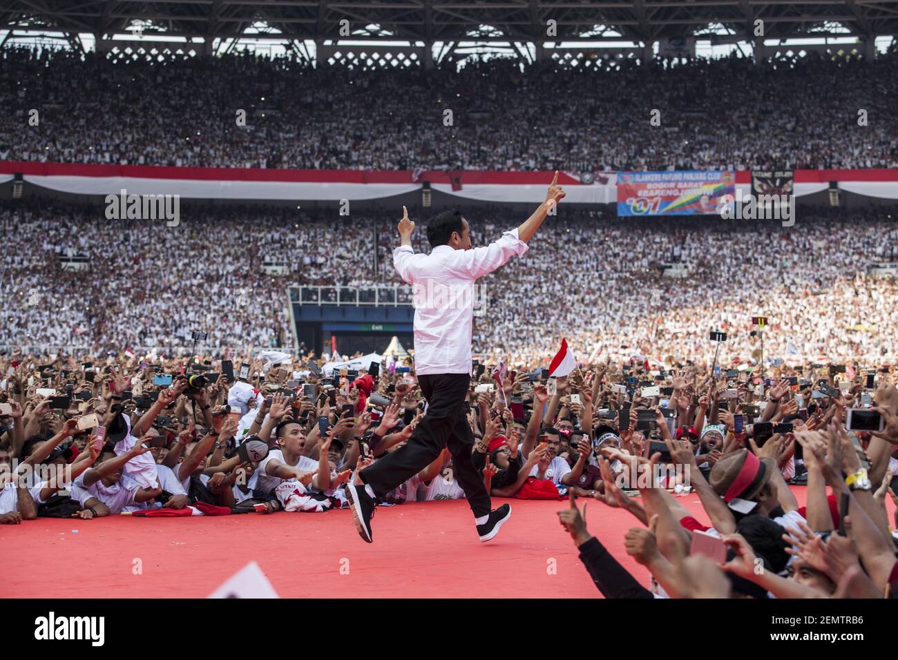 Joko Widodo seen applauding supporters during the rally. Campaign rally ...