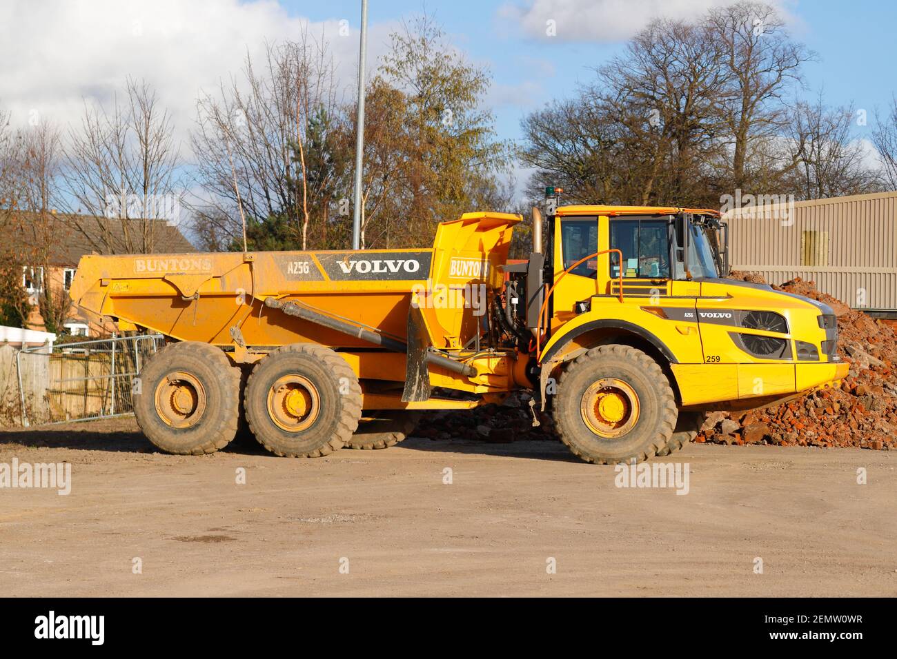Volvo A25G Articulated Dump Truck Stock Photo - Alamy