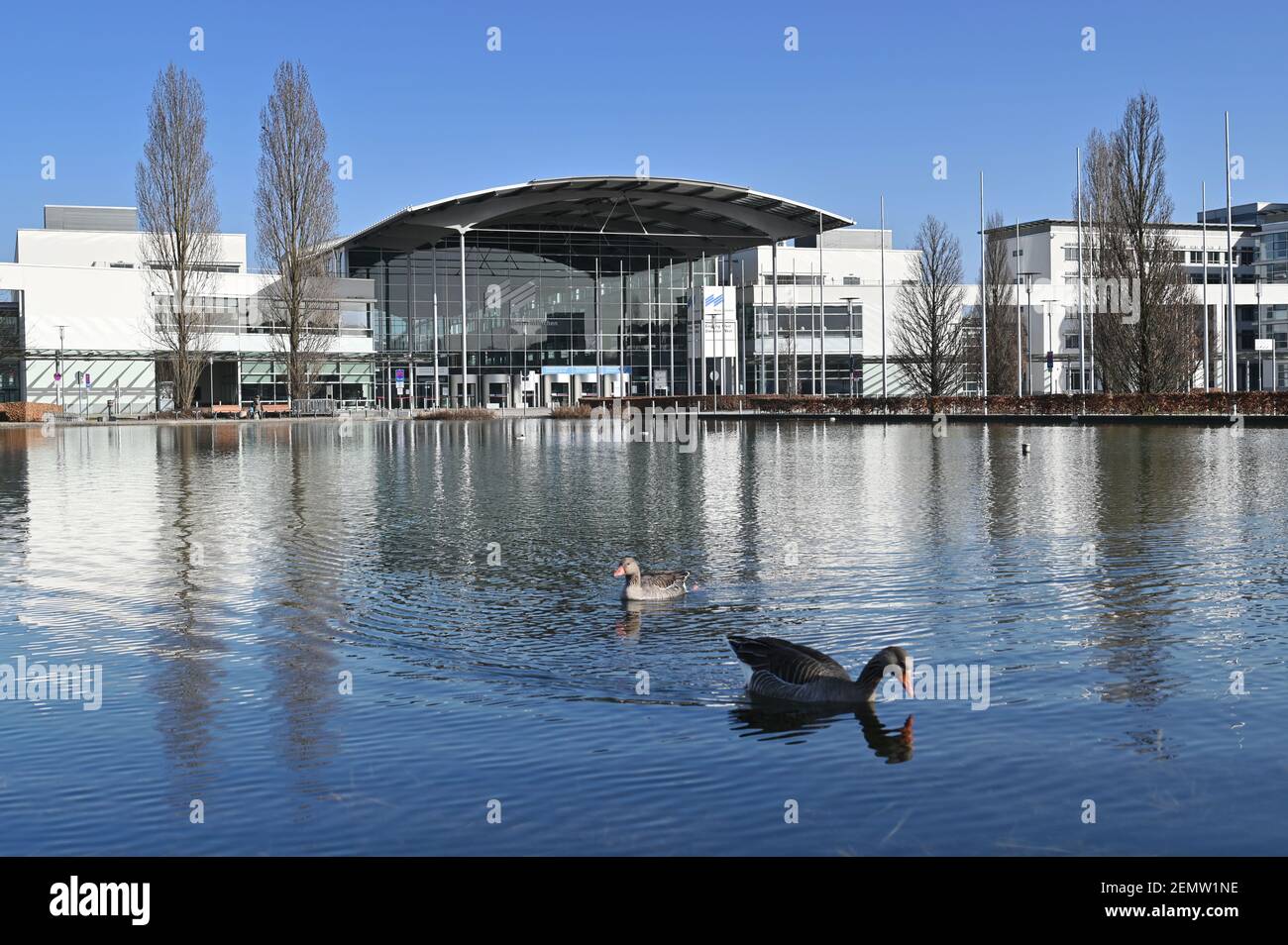Neue messe hi-res stock photography and images - Alamy