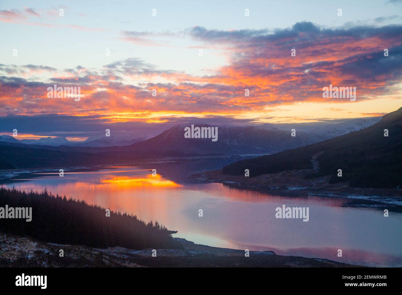 Loch loyne hi-res stock photography and images - Alamy