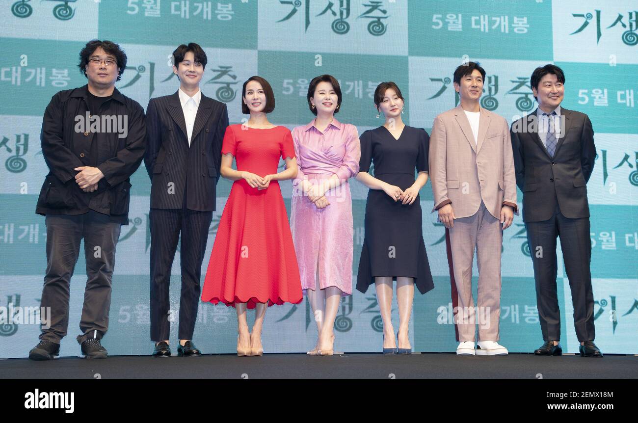South Korean director Bong Joon-ho, Choi Woo-shik, Jo Yeo-Jeong, Jang ...