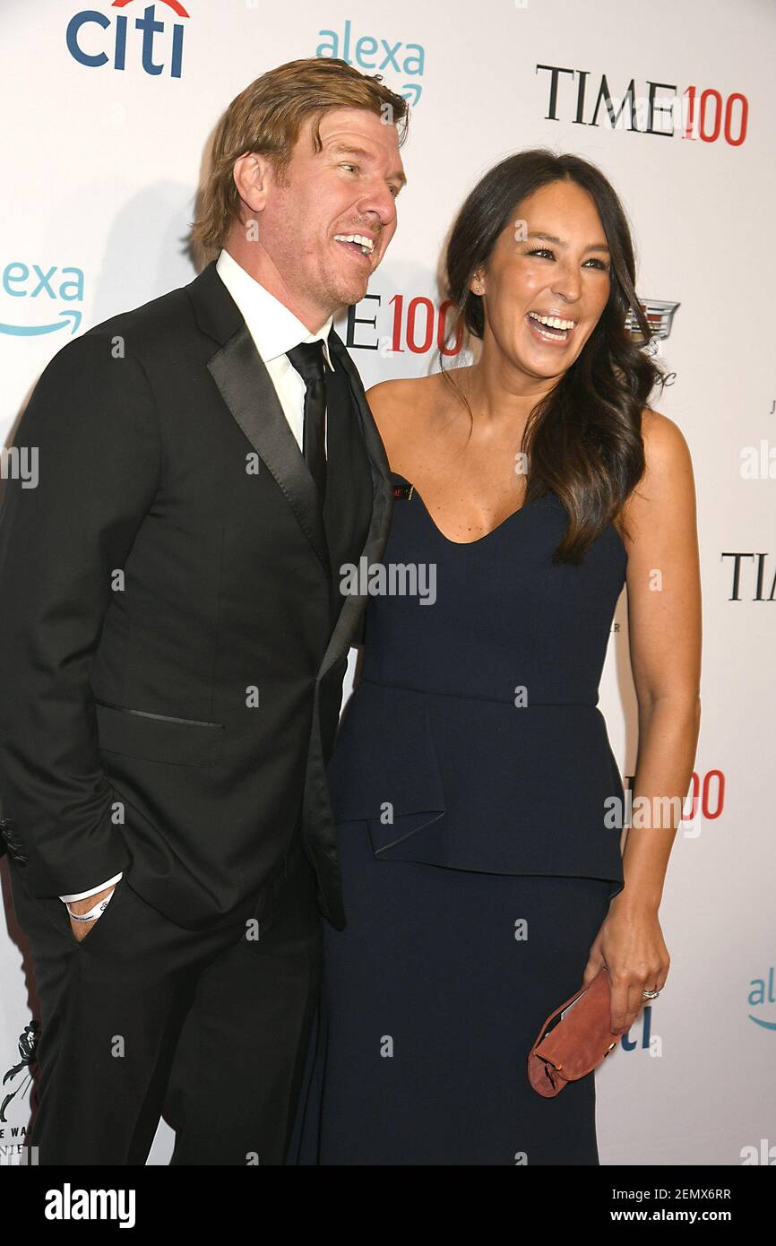 Chip Gaines and wife Joanna Gaines attend the 2019 TIME 100 Most ...