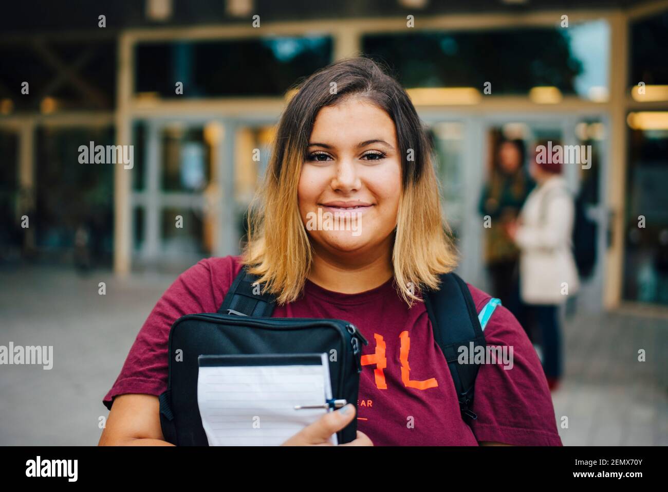 College campus culture hi-res stock photography and images - Alamy