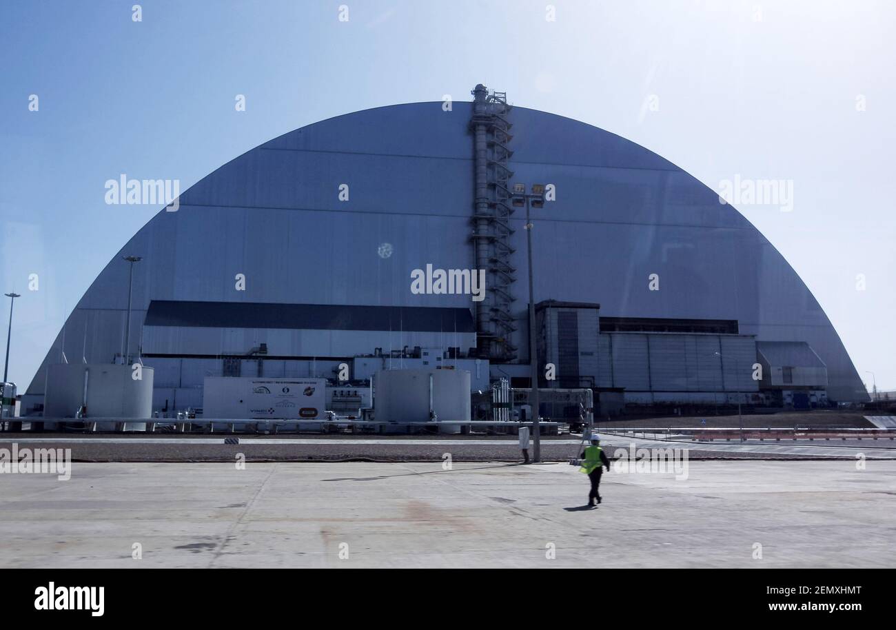 The general view of the New Safe Confinement covering the 4th block of ...