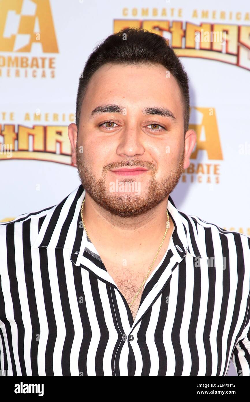 Kevin Ortiz attends Combate Americas "Reinas Del Combate" MMA ...