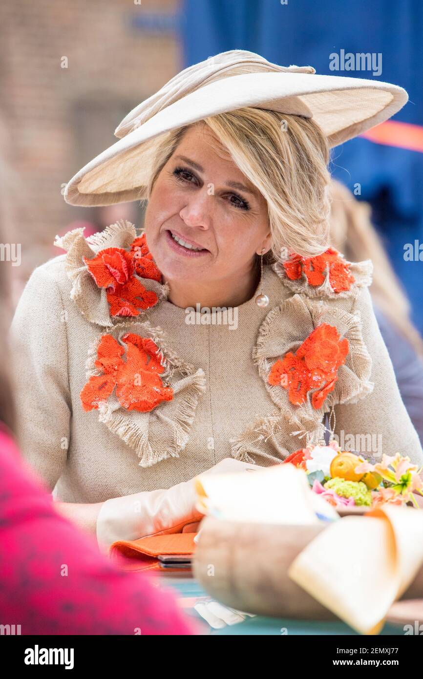 Queen Maxima celebrating King Willem-Alexander's 52st birthday during ...