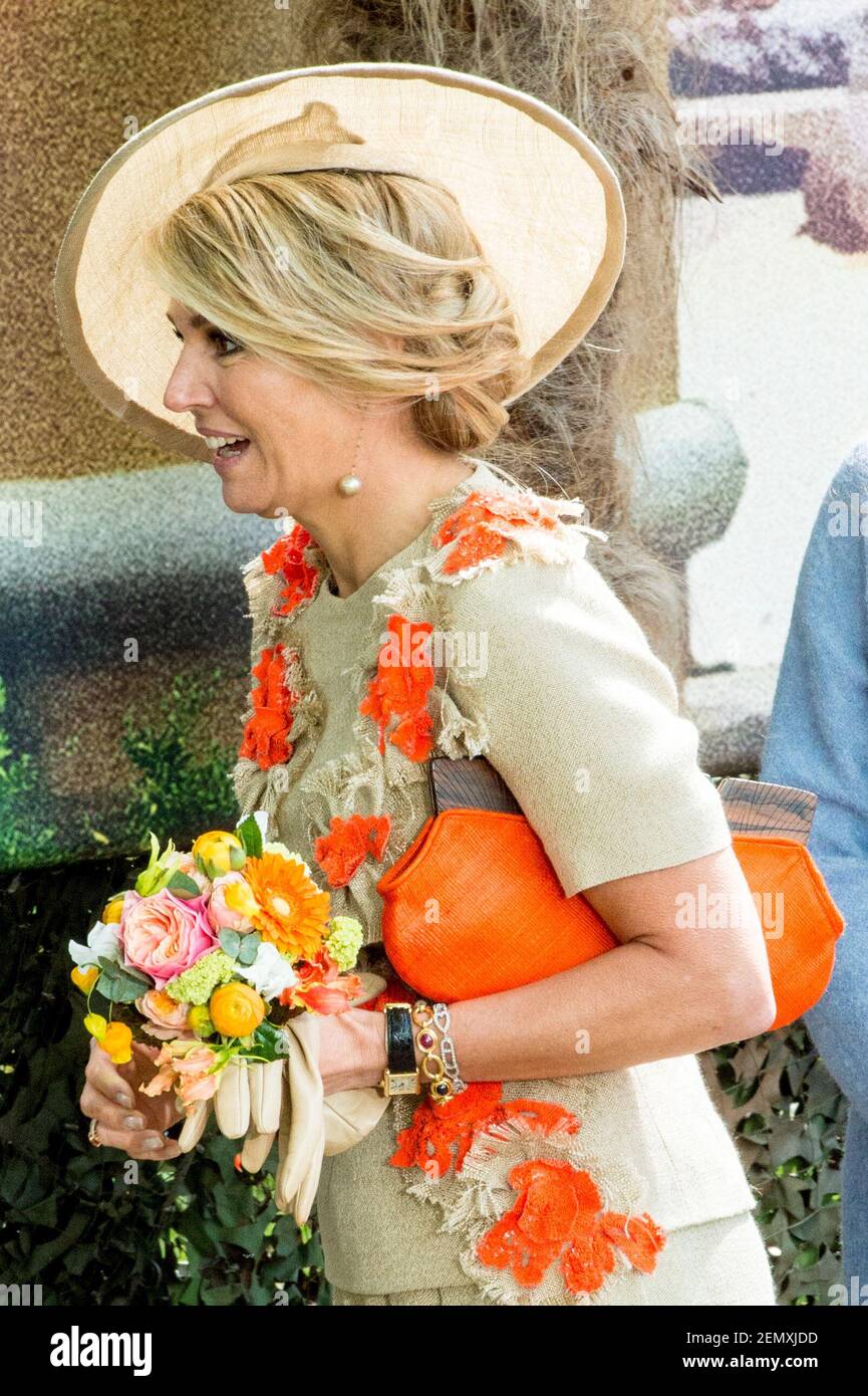 Queen Maxima celebrating King Willem-Alexander's 52st birthday during ...