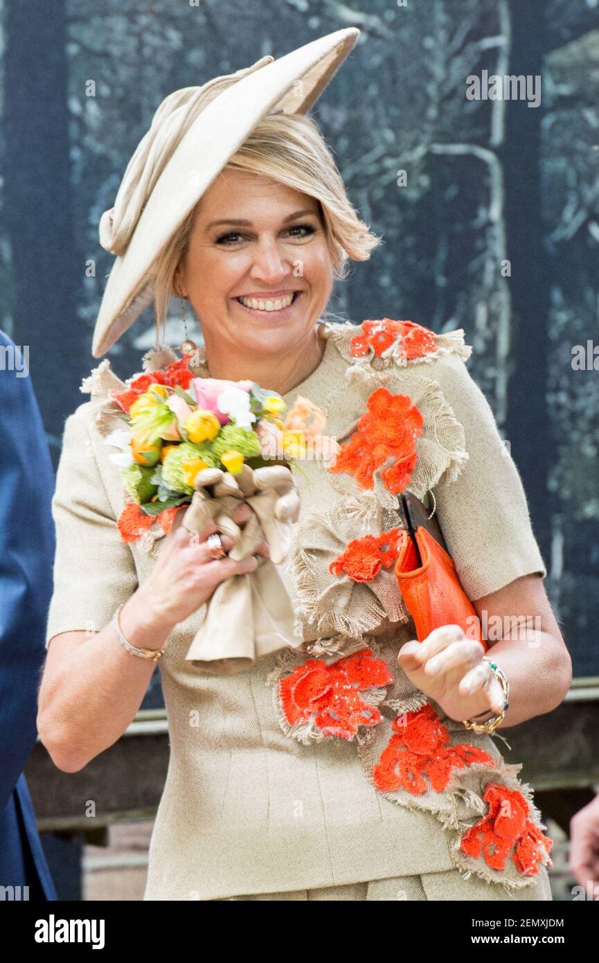 Queen Maxima celebrating King Willem-Alexander's 52st birthday during ...