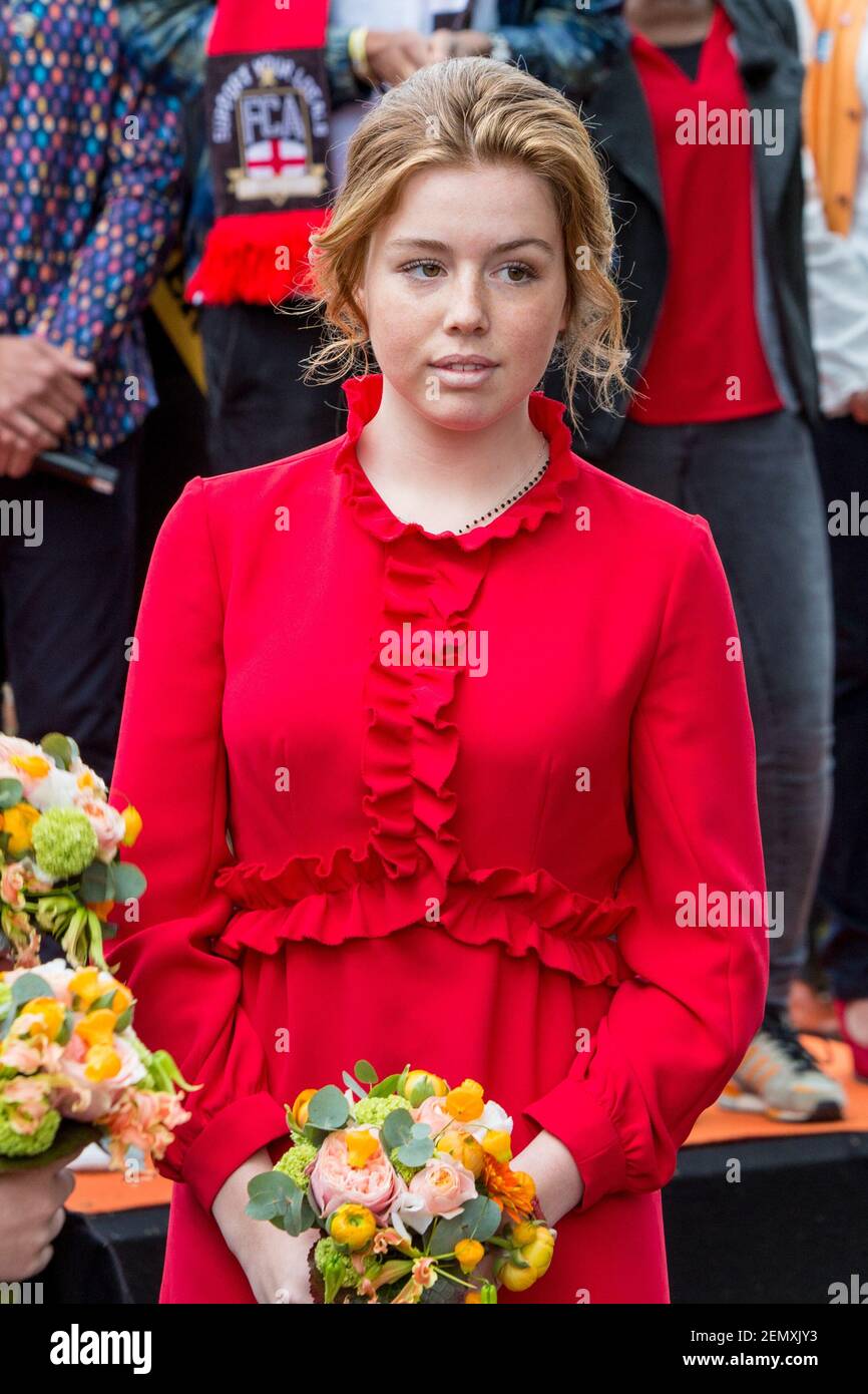 Princess Alexia celebrating King Willem-Alexander's 52st birthday ...