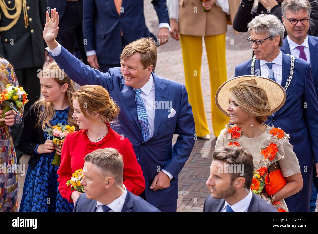 King Willem-Alexander and Queen Maxim with princess Alexia and princess ...