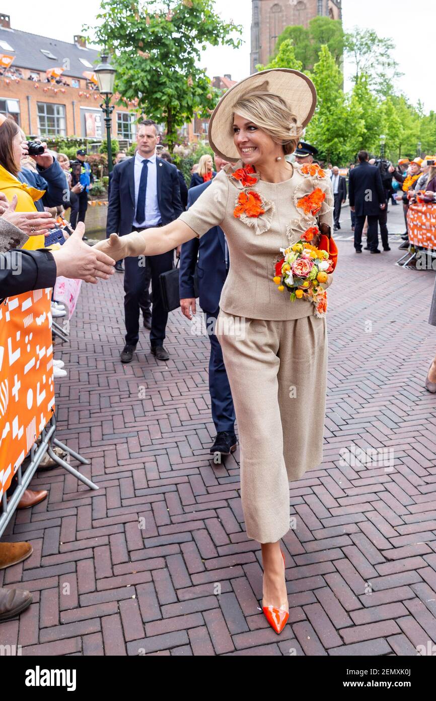 Queen Maxima celebrating King Willem-Alexander's 52st birthday during ...