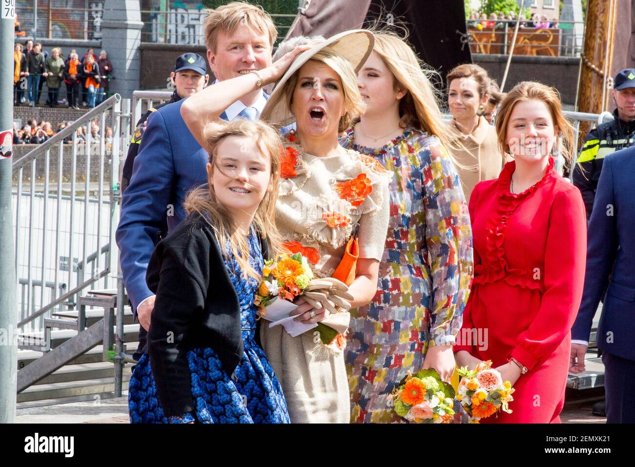 King Willem-Alexander and Queen Maxima with their daughters Princess ...