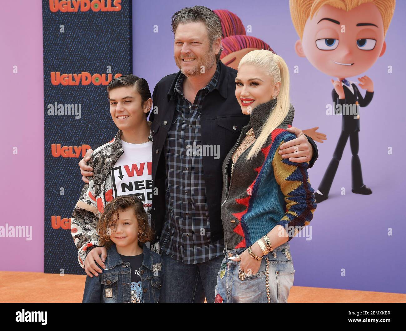 (L-R) Kingston Rossdale, Apollo Bowie Flynn Rossdale, Blake Shelton ...