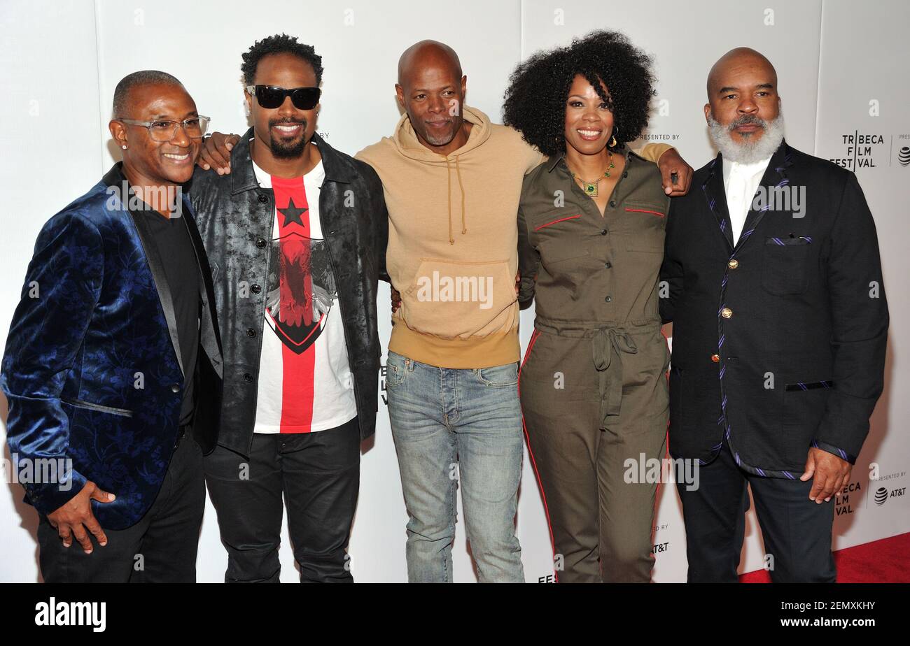 In Licing Color cast, L-R: Tommy Davidson, Shawn Wayans, Keenan Ivory ...