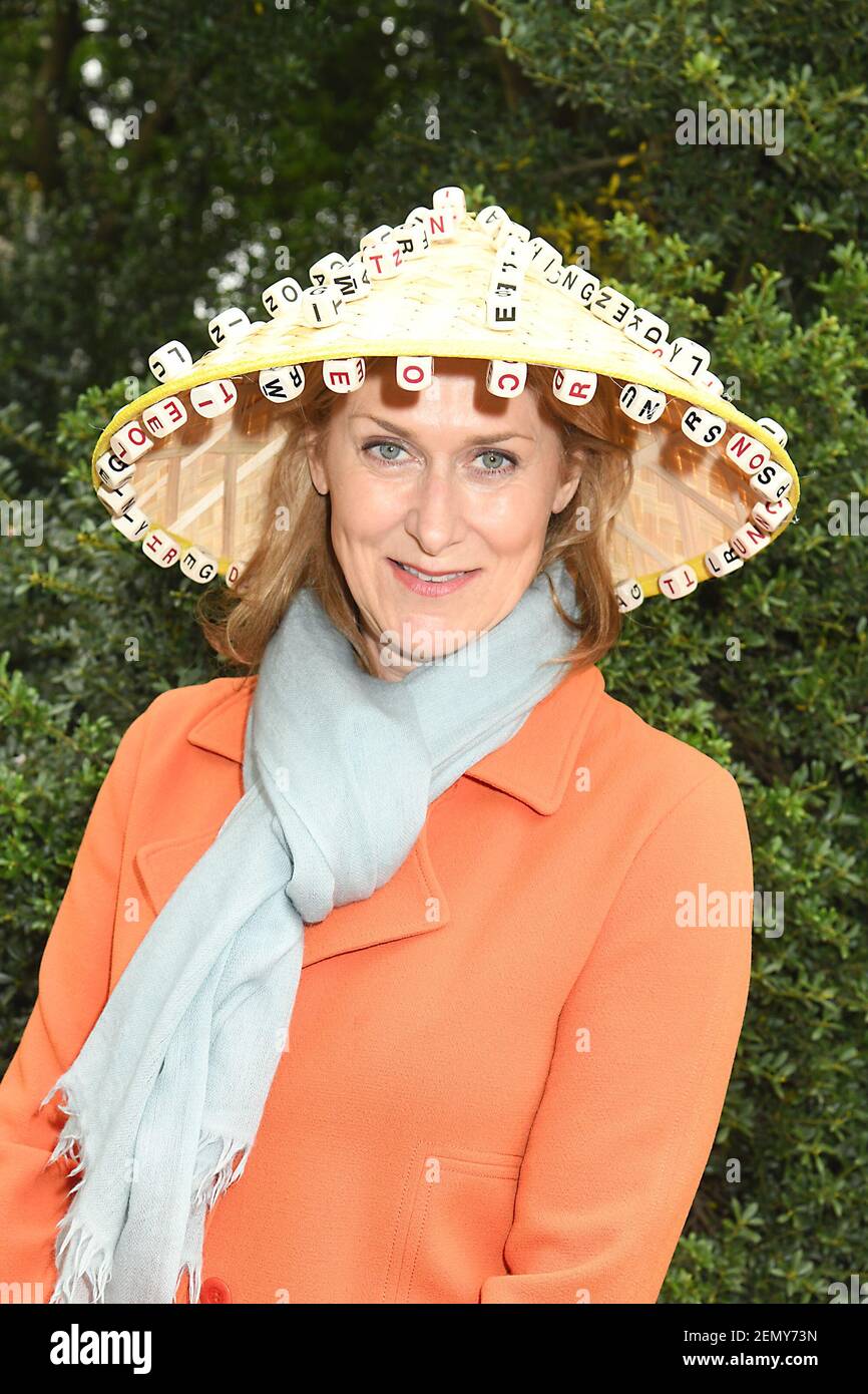 Julie Wurtz with Boogle squares on her hatattends the Central Park ...