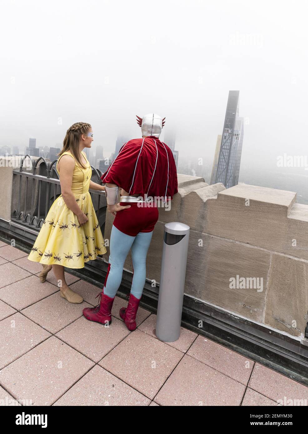 Nora Zoller and Krzysztof Holowenko performers from Cirque du Soleil's ...