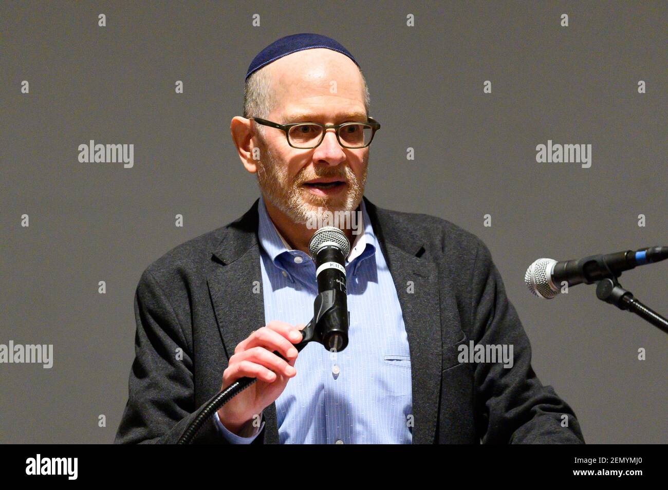 Rabbi J. Rolando Matalon (aka Roly Matalon) speaking at the JCC ...