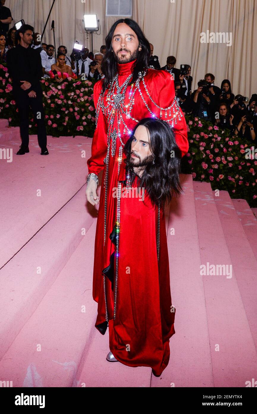Jared Leto walking on the red carpet at The Metropolitan Museum of Art ...