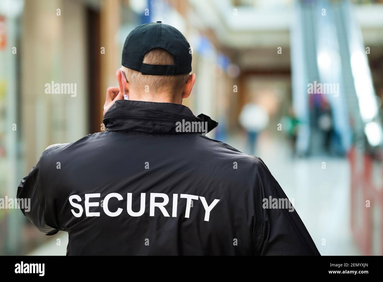 Mall Or Retail Store Security Guard Officer Stock Photo - Alamy