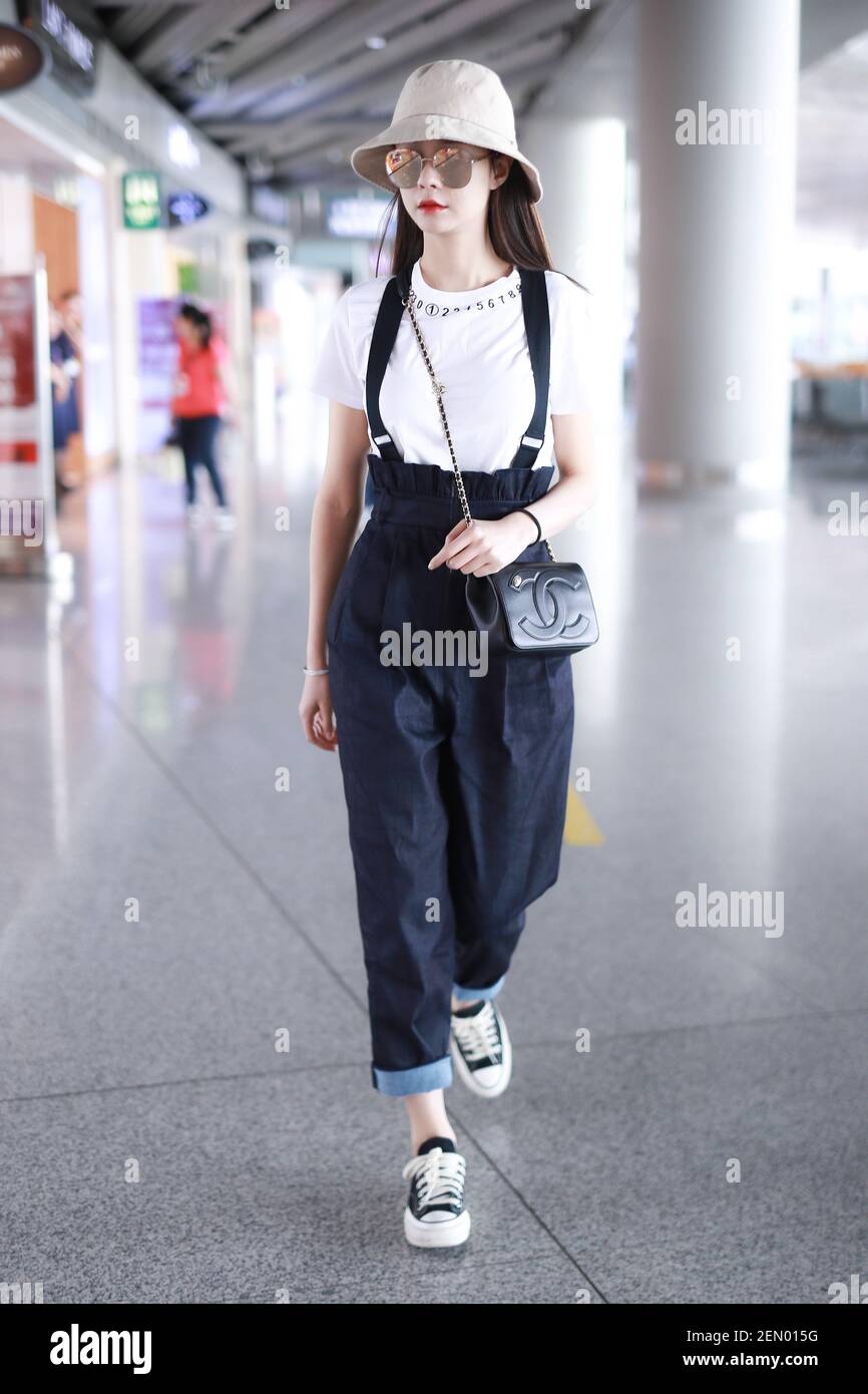 Chinese TV hostess and actress Shen Mengchen arrives at the Beijing ...