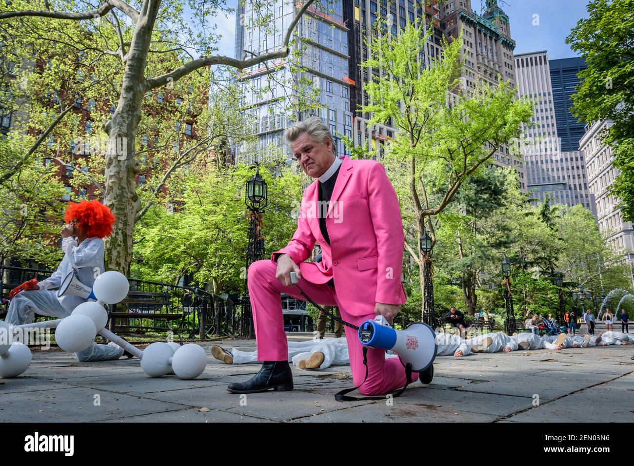 Reverend Billy and the Stop Shopping Choir organized an action at City ...