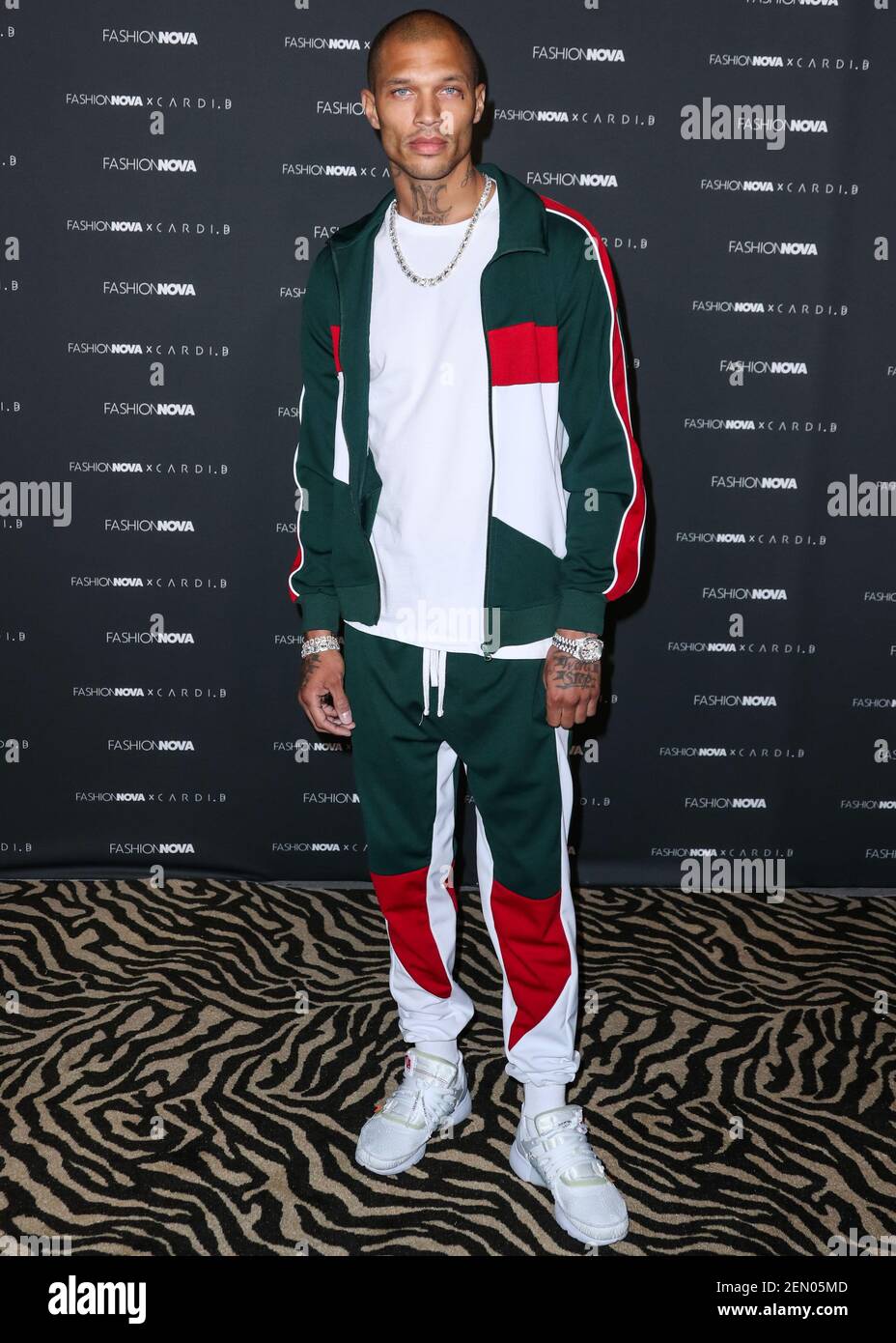 HOLLYWOOD, LOS ANGELES, CA, USA - MAY 08: Jeremy Meeks arrives at the ...