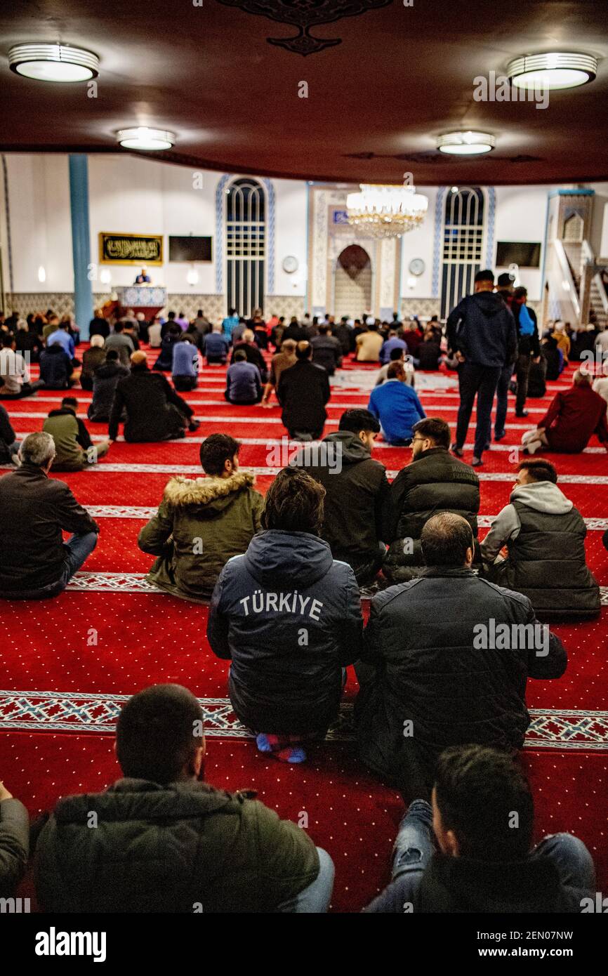 ROTTERDAM - Start of the ramadan in the Mevlana mosque in Rotterdam ...