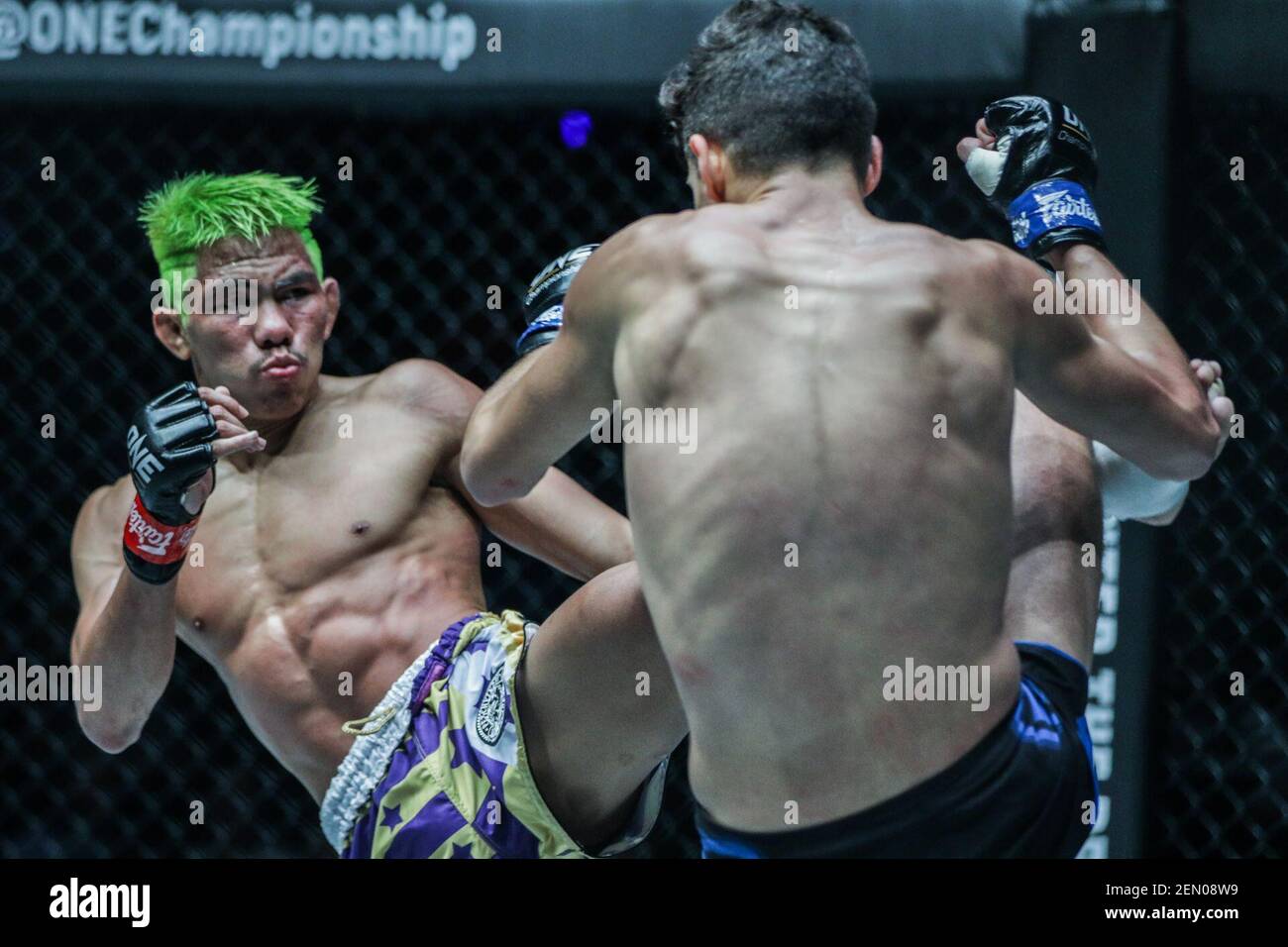 Petchdam Petchyindee Academy vs Elias Mahmoudi at ONE Championship (ONE ...