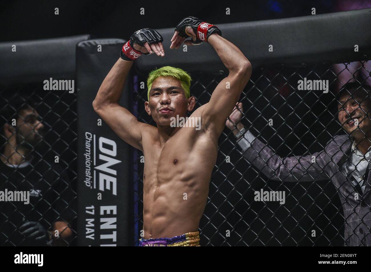 Petchdam Petchyindee Academy vs Elias Mahmoudi at ONE Championship (ONE ...