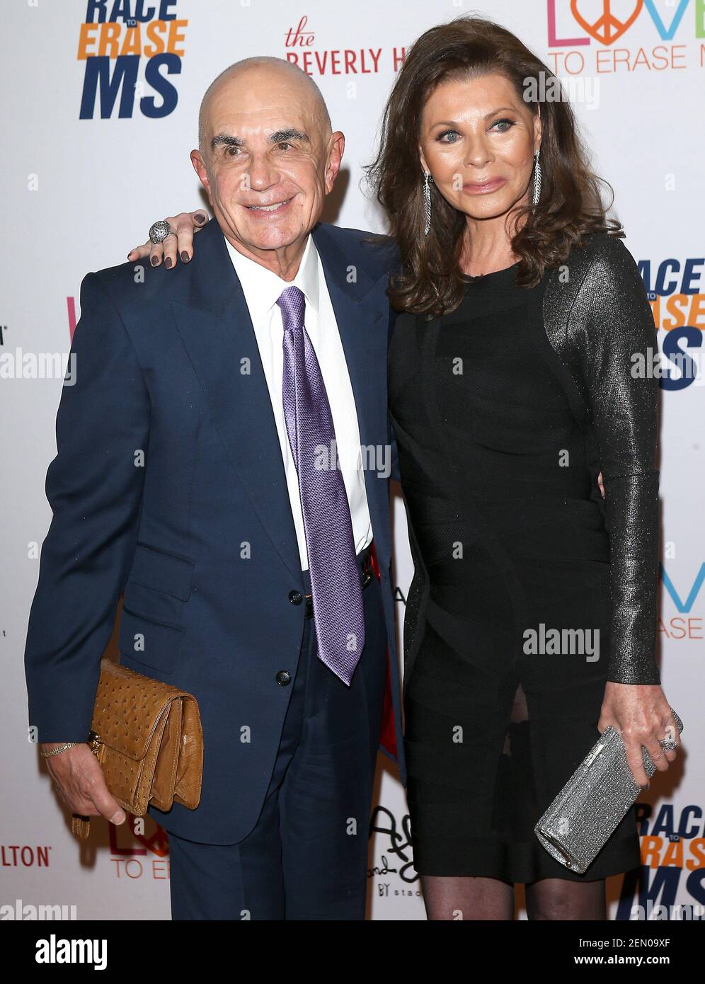 Robert Shapiro and wife, Linell Shapiro arrive to The 26th Annual Race ...