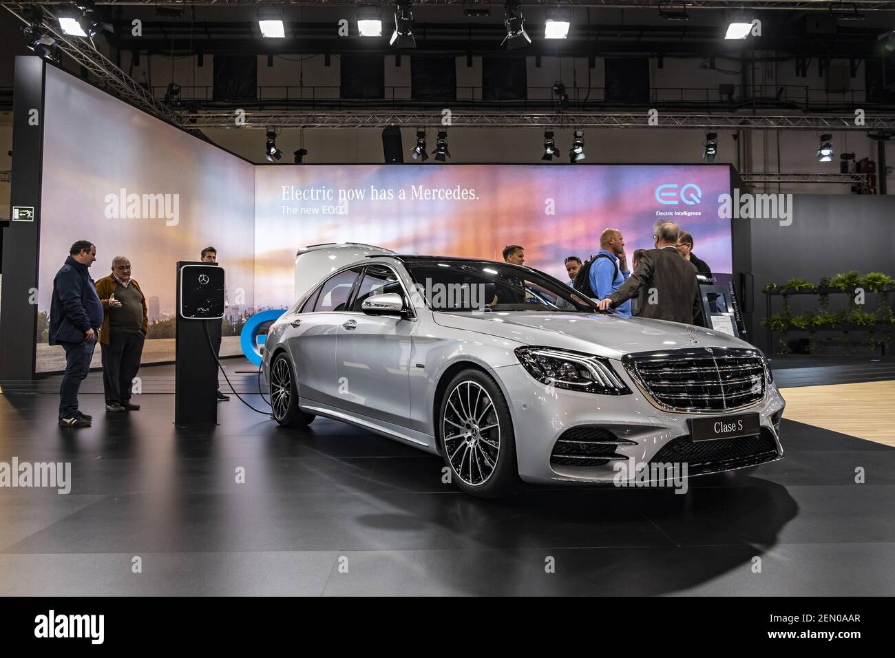 The S-Class electric car equipped with the EQ system of the Mercedes ...