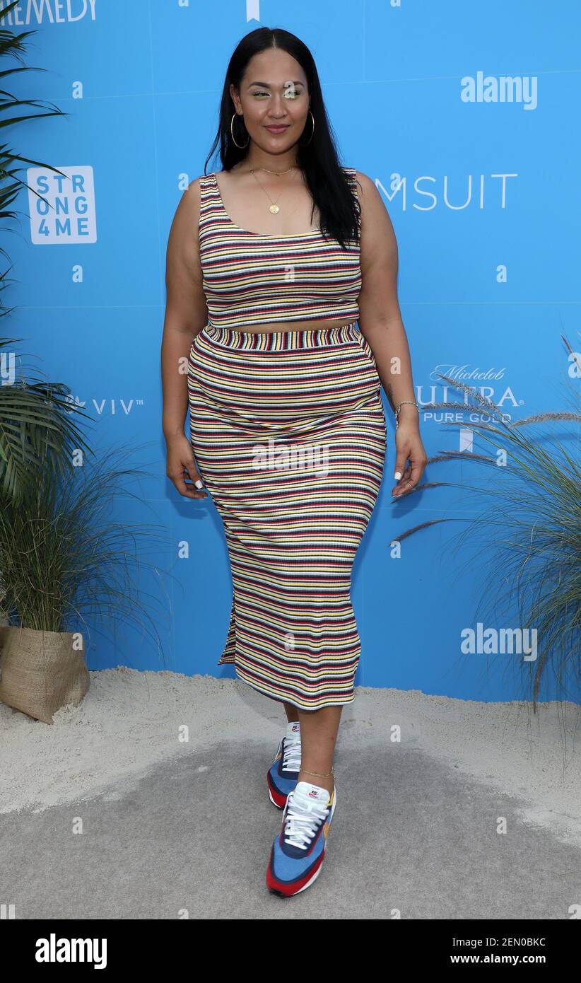 MIAMI, FL - MAY 10: Veronica Pome'e attends the Sports Illustrated ...