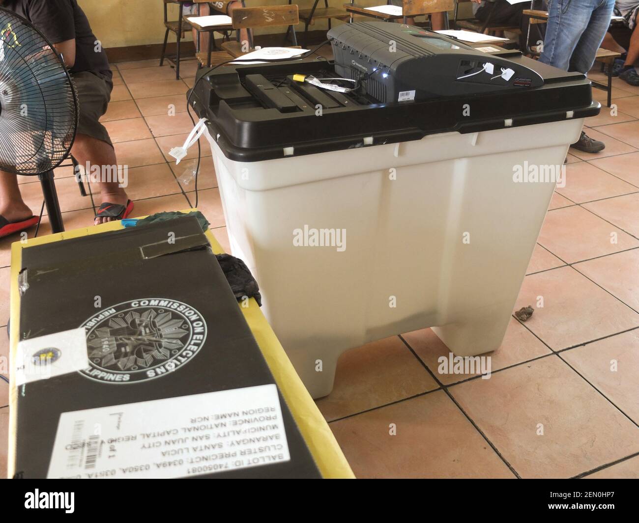 A PCOS Machine ((Precint Count Optical Scanner) seen during the ...