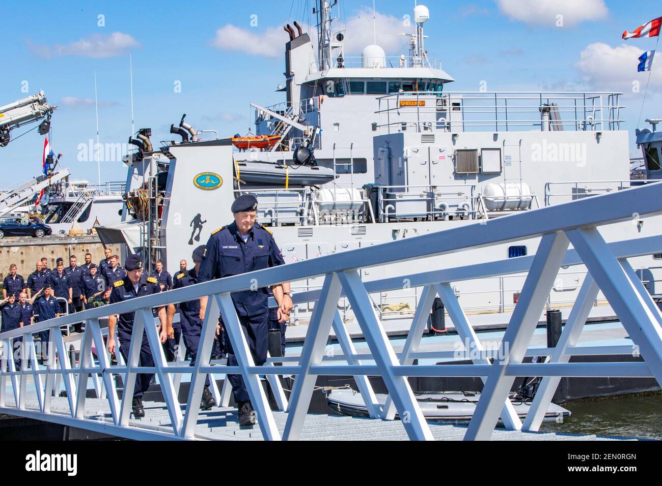 King Willem-Alexander makes working visit to Mine Service and Diving ...