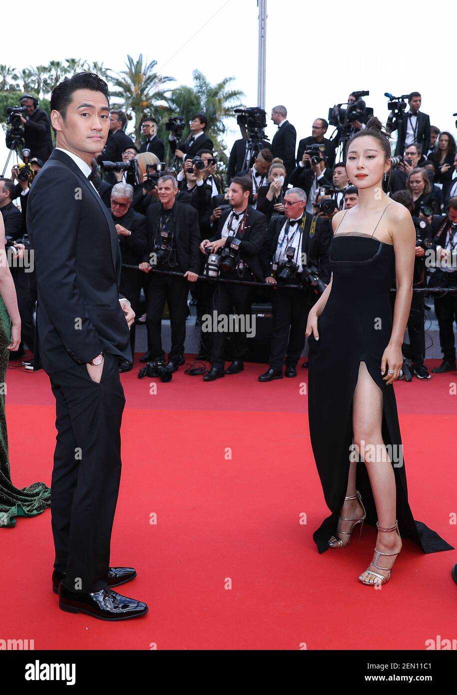 (190516) -- CANNES, May 16, 2019 (Xinhua) -- Actor Yuan Hong and ...