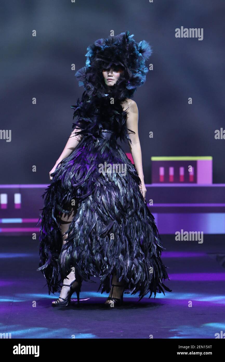 Hairstylist Datin Dr Winnie Loo presenting her work of art at the ...