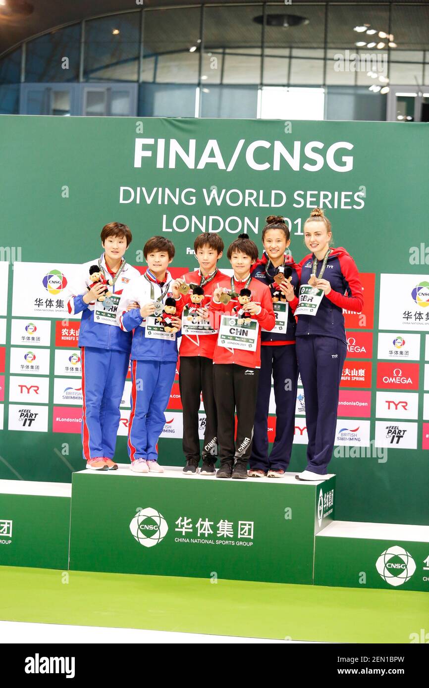 Eden CHENG and Lois TOULSON of Great Britain (third place), Yuxi CHEN ...