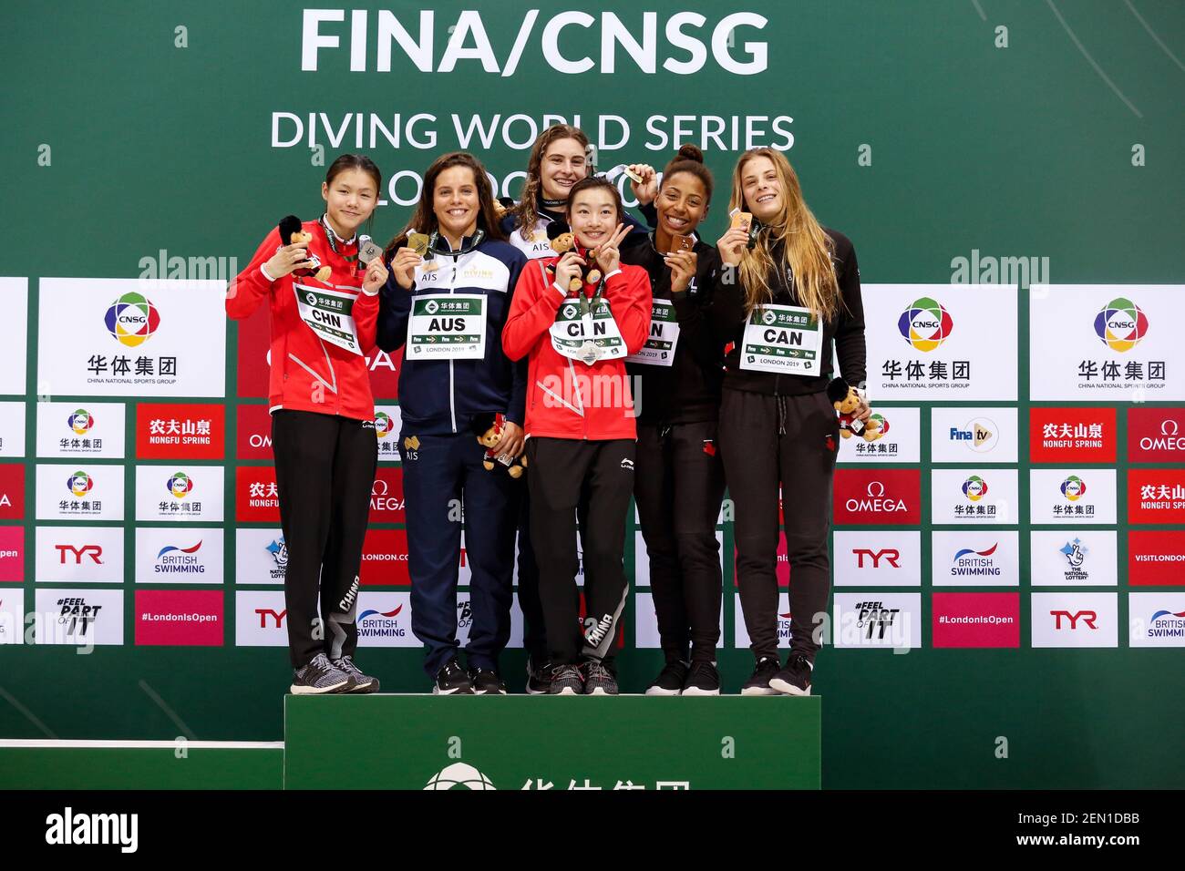 The winners Maddison KEESEY and Anabelle SMITH of Australia, Shan LIN ...