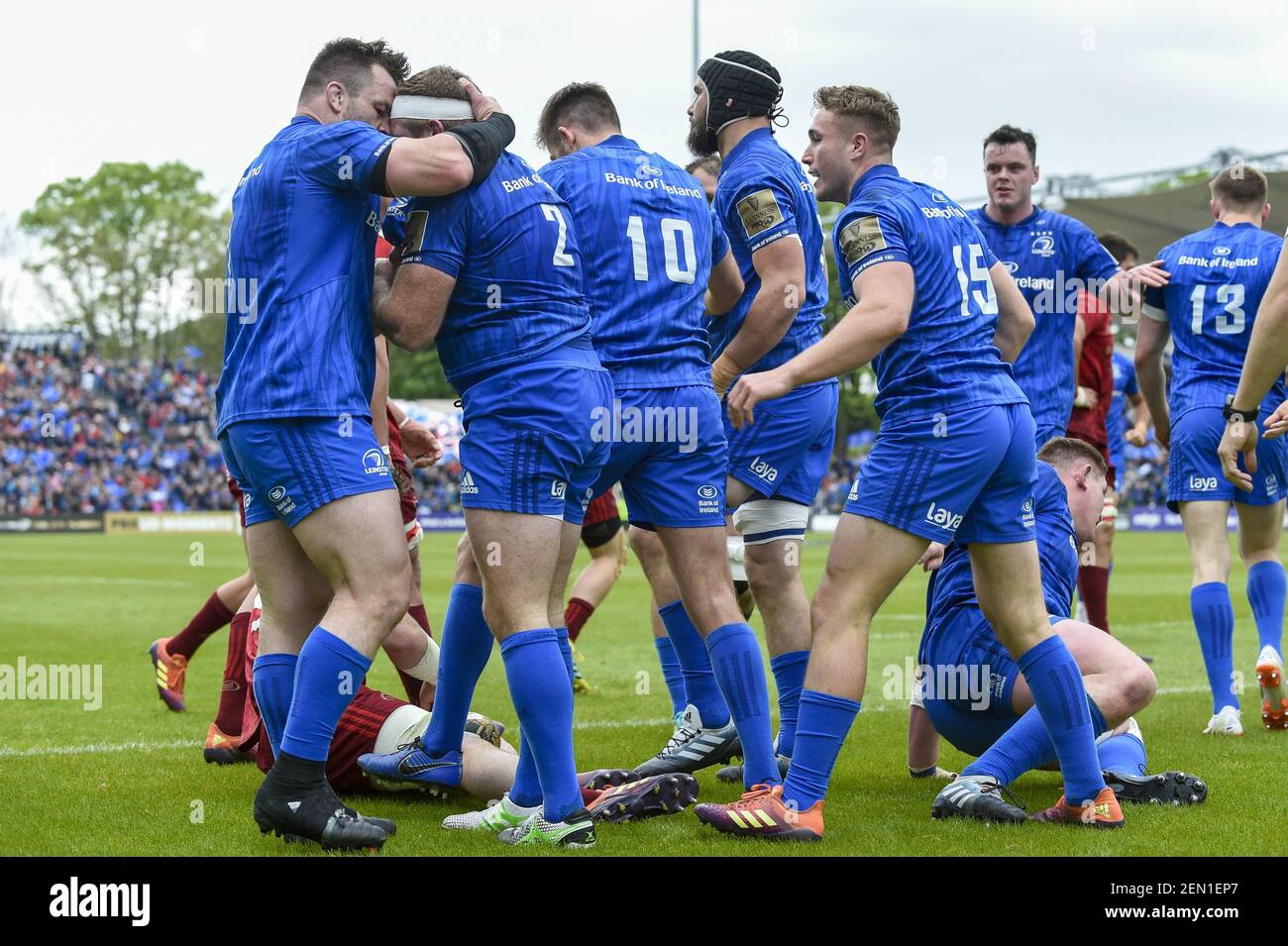 Leinster players celebrate scoring during the Guinness PRO14 Semi-Final ...