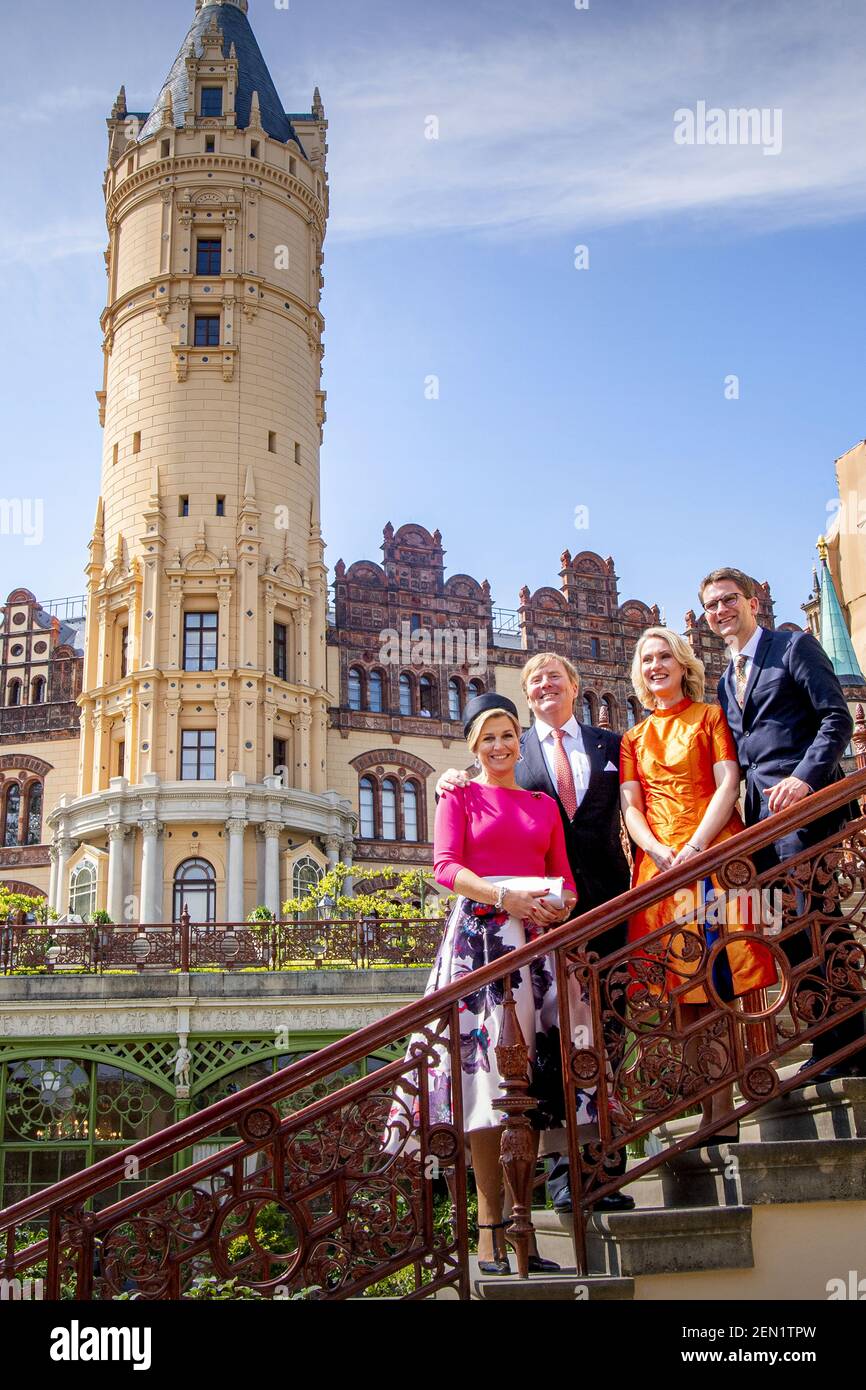 King Willem-Alexander and Queen Maxima of The Netherlands visit Schloss ...