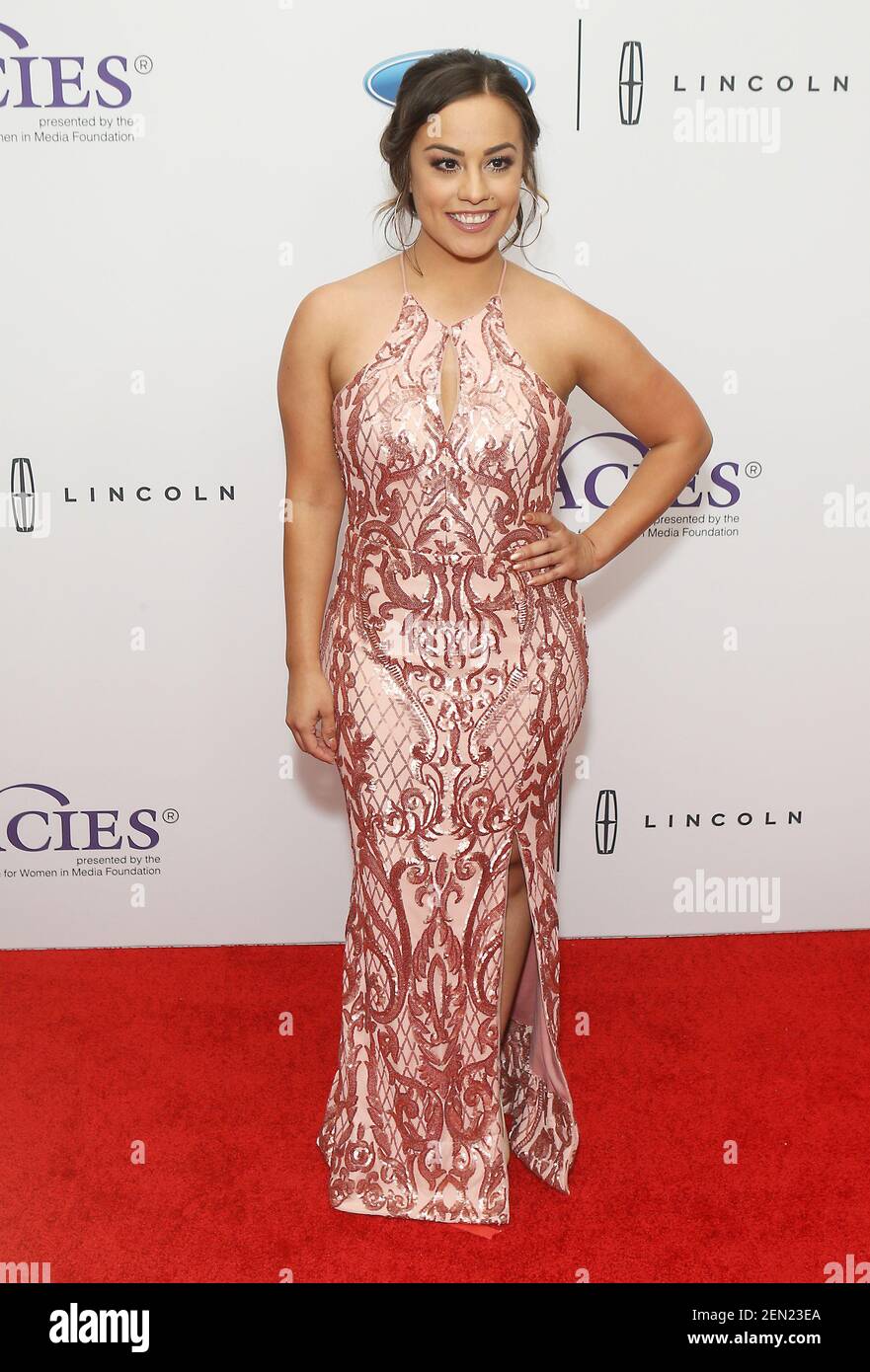 Elaina Smith attends the 44th Annual Gracie Awards held at Four Seasons ...