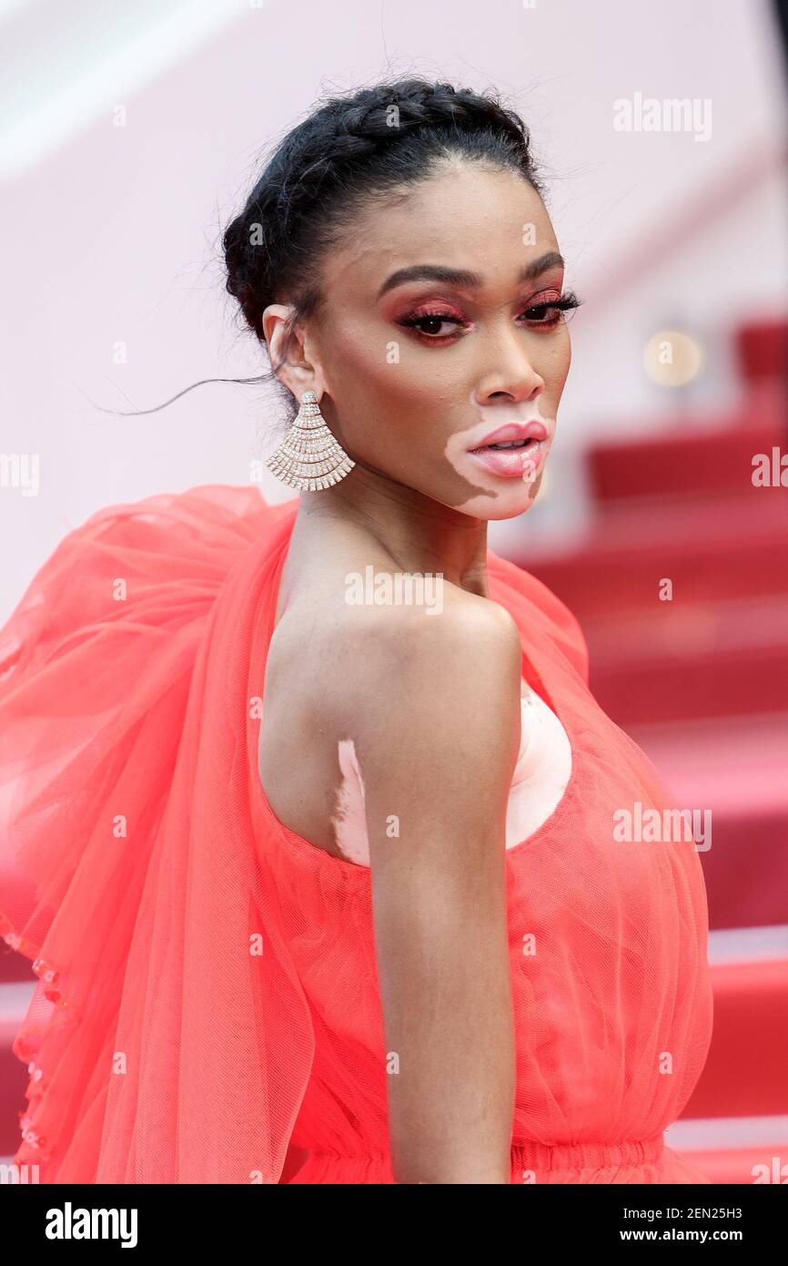 Winnie Harlow arrives to the premiere of " ONCE UPON A TIME... IN ...