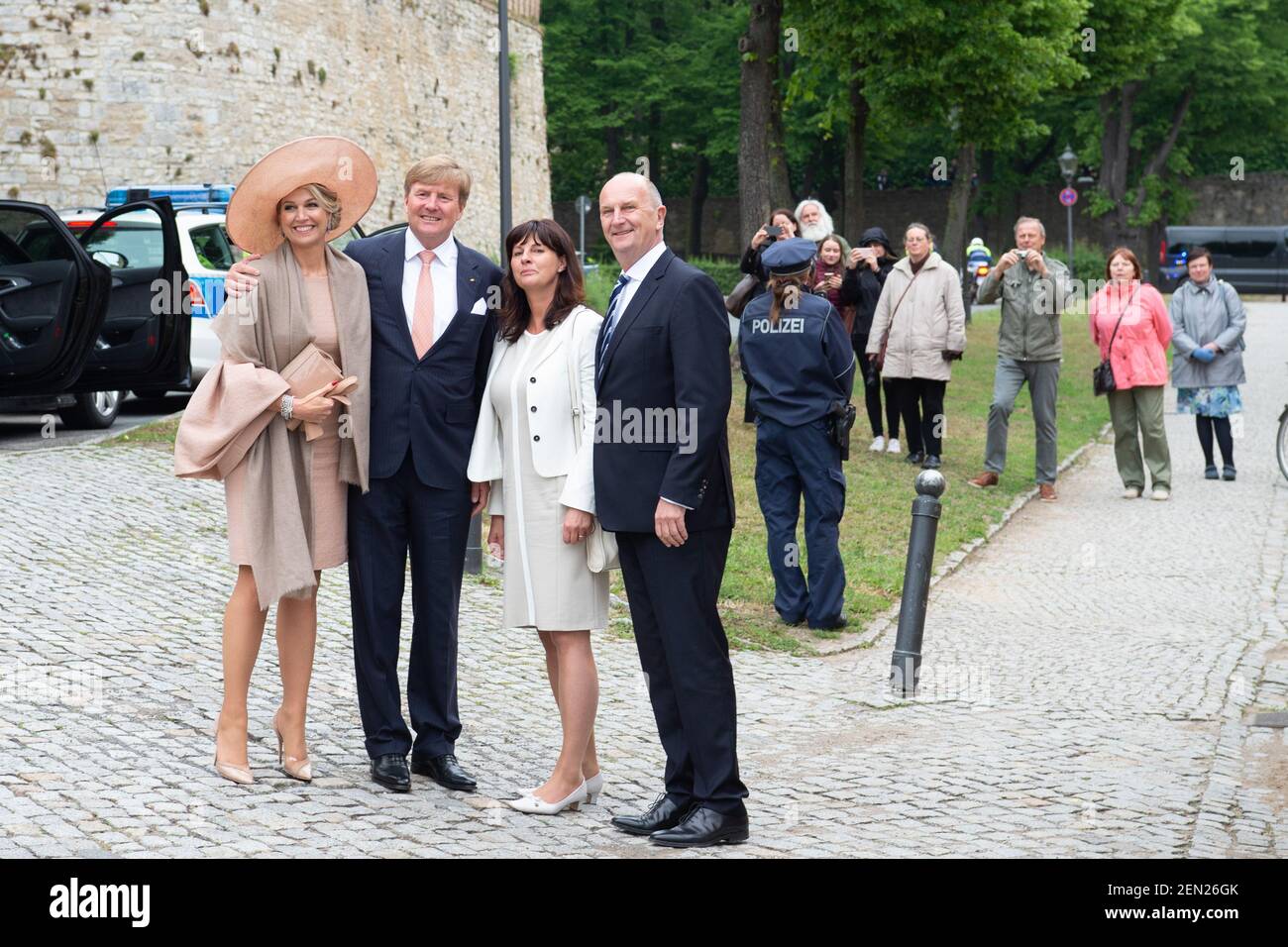King Willem-Alexander and Queen Maxima of the Netherlands with Premier ...