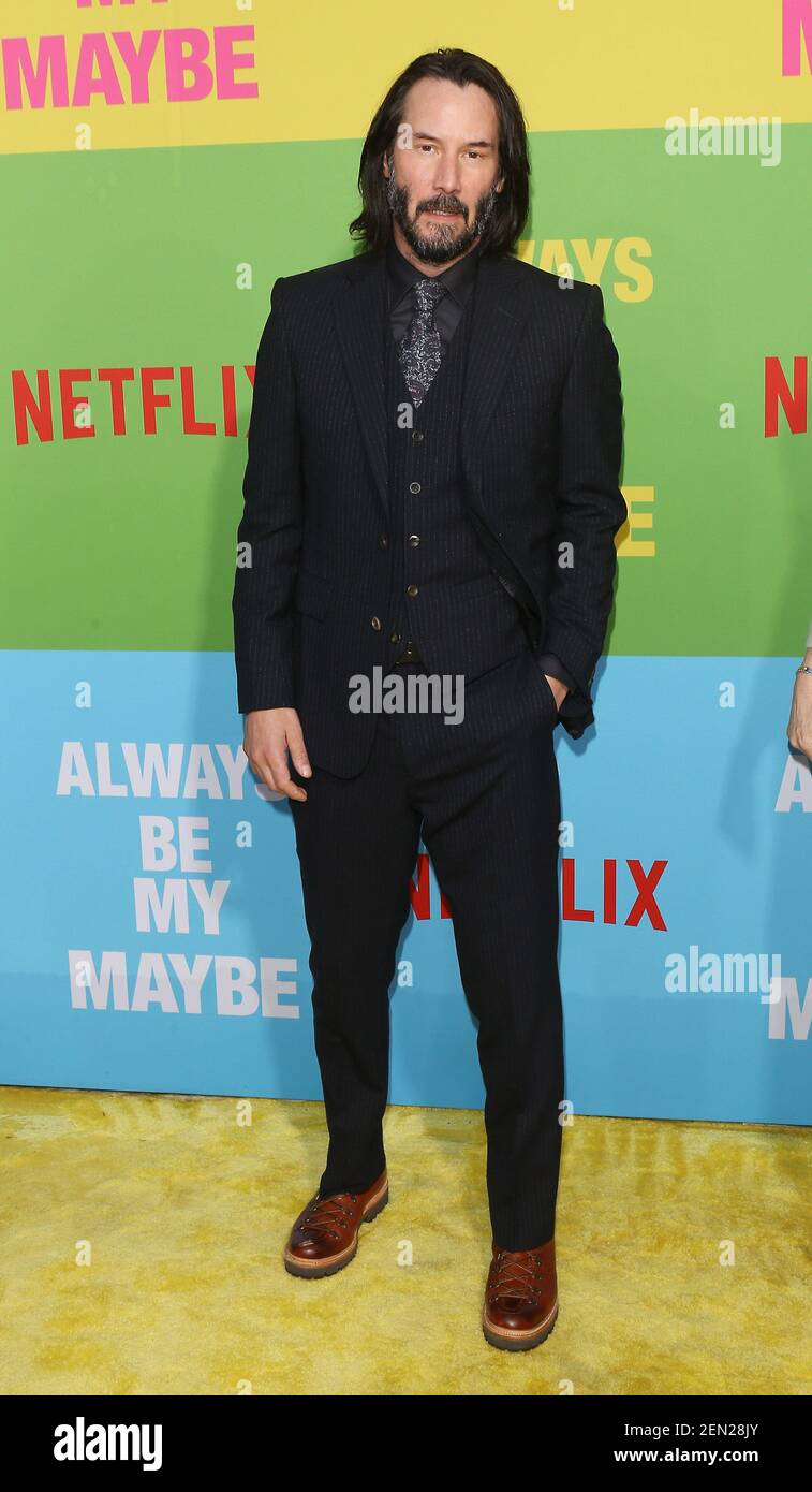 Keanu Reeves arrives to the Los Angeles premiere of ÔAlways Be My ...
