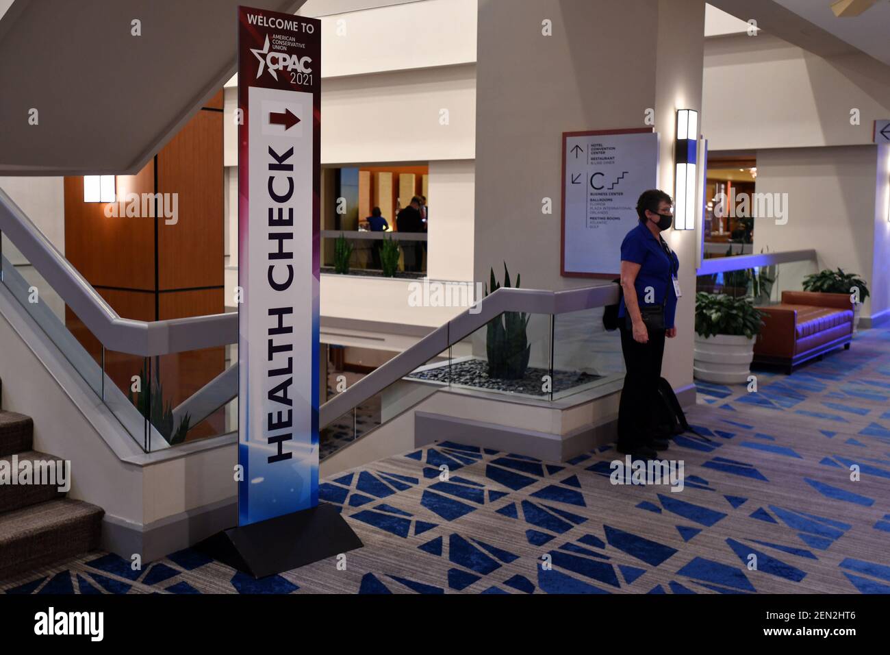 Provide direction hi-res stock photography and images - Alamy