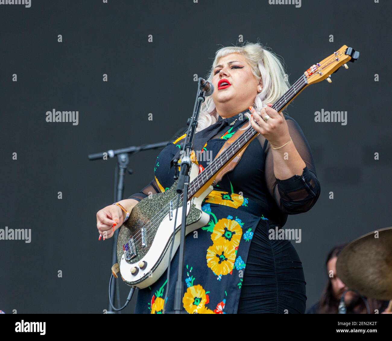 Shannon Shaw of Shannon and the Clams during the BottleRock Music ...