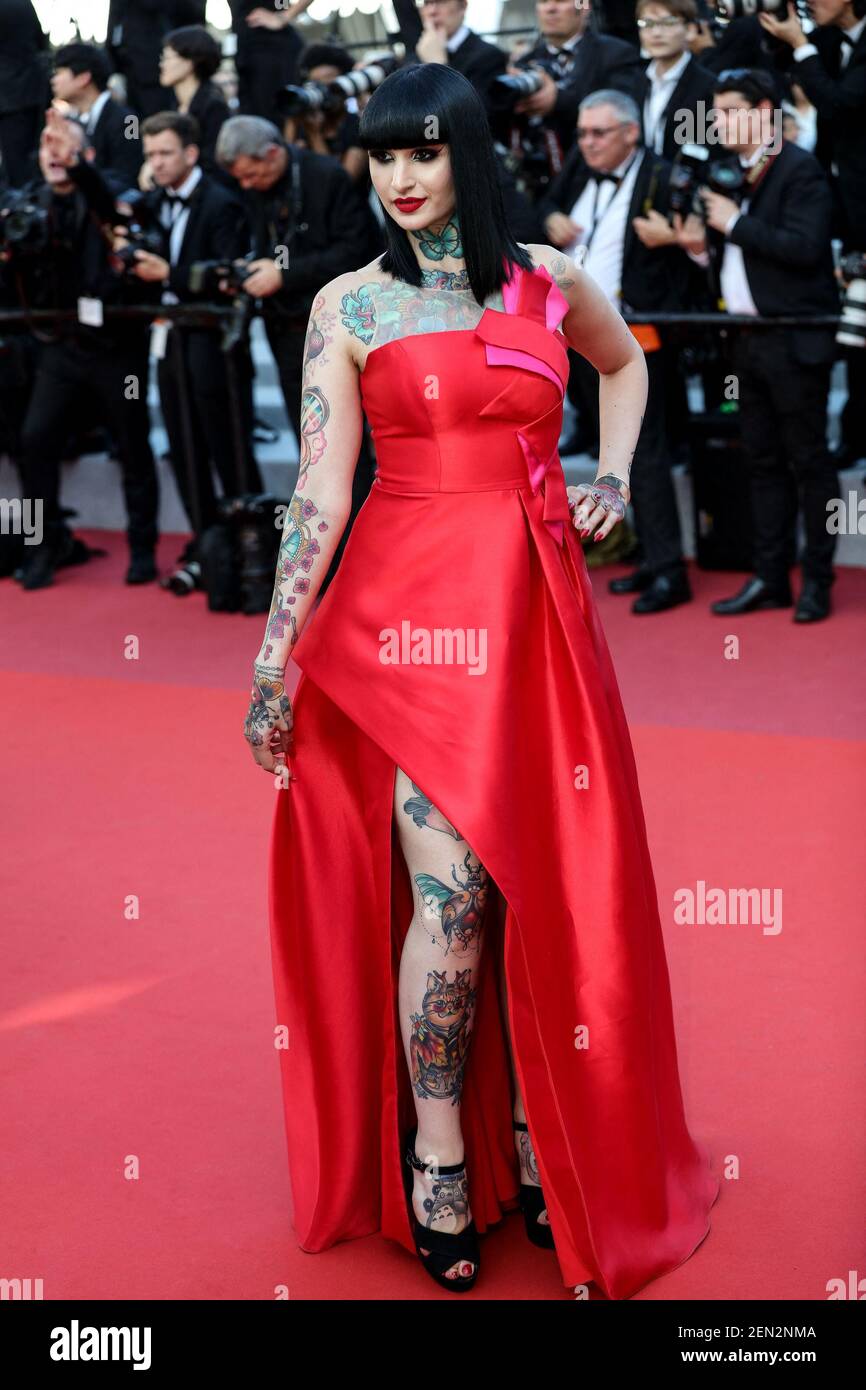CANNES - MAY 25: A guest arrives to the premiere of " CE?RE?MONIE DE ...