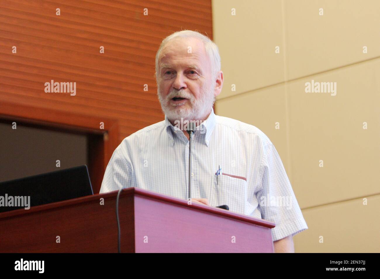 German biochemist Hartmut Michel, Nobel Prize winner for Chemistry in 1988, speaks at the campus ...